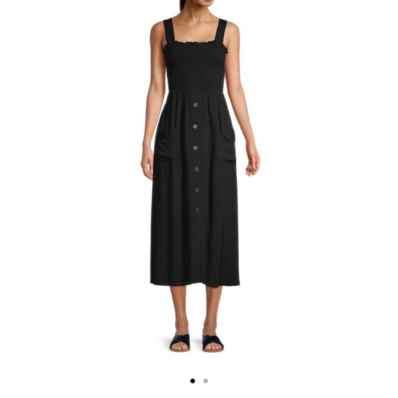 Design 365 | Dresses | Design 365 Black Smocked Midi Dress | Poshmark